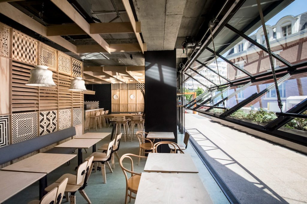 MOONY Coffee Room; Corvin Cristian Studio; Corvin Cristian, Serban ...