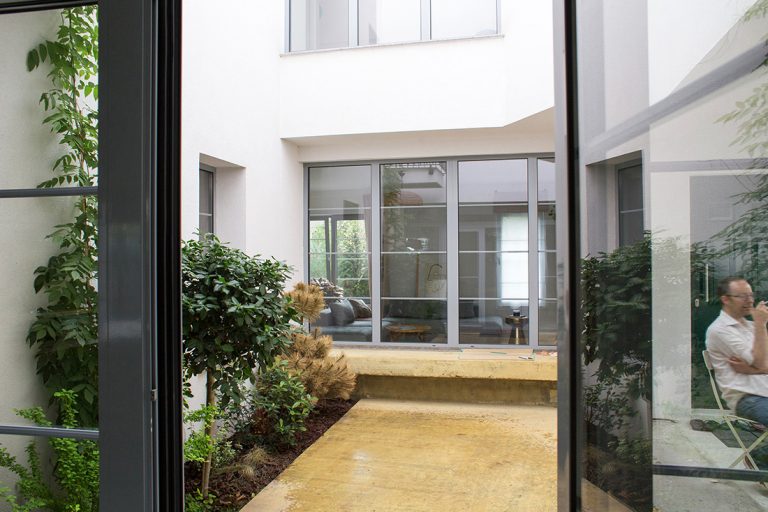 Patio house by Republic of Architects; Romania – BIG SEE