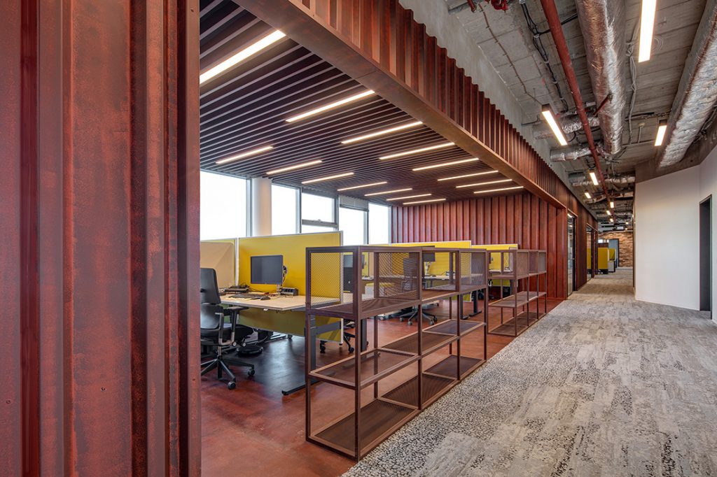 BroadCom Inc. HQ, Prague by Kaplan Architekti & Horalík Ateliér; Czech ...