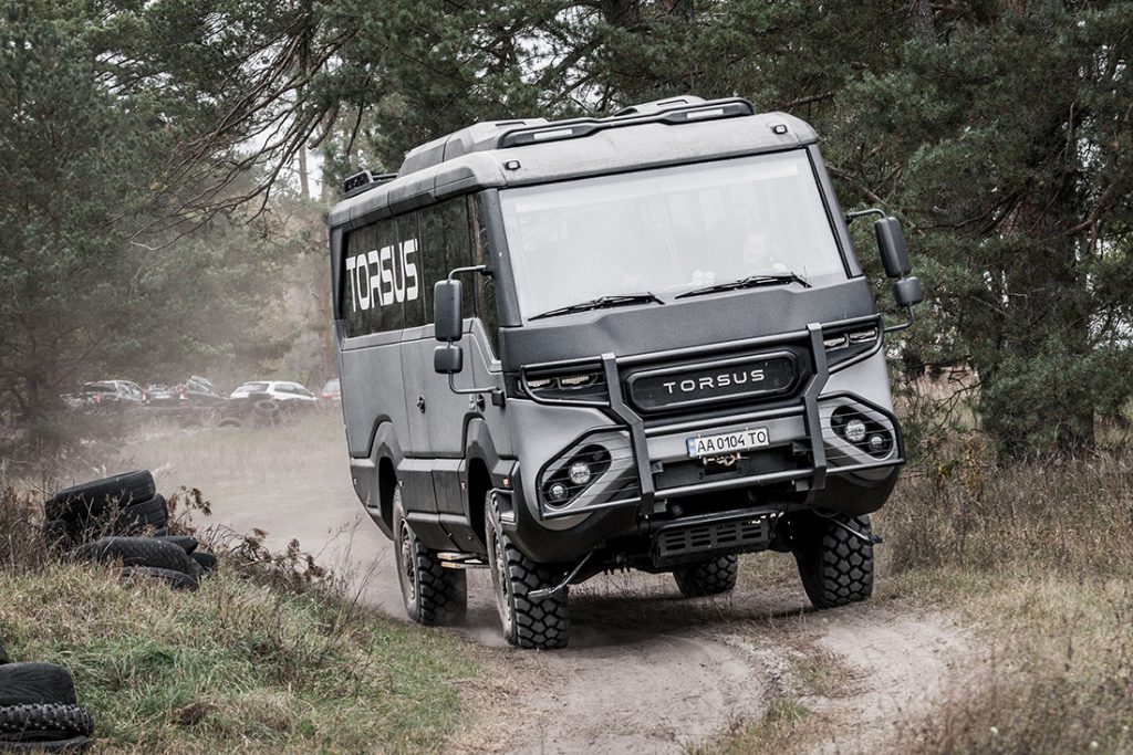 Heavy duty bus Torsus Praetorian – BIG SEE Make Sense