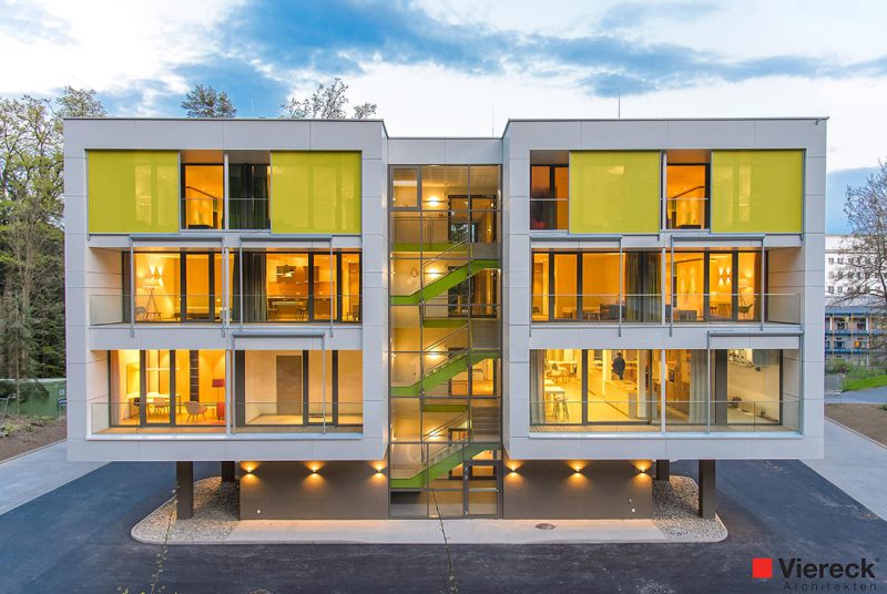 Ronald McDonald House Charity Graz by Viereck Architekten; Austria ...