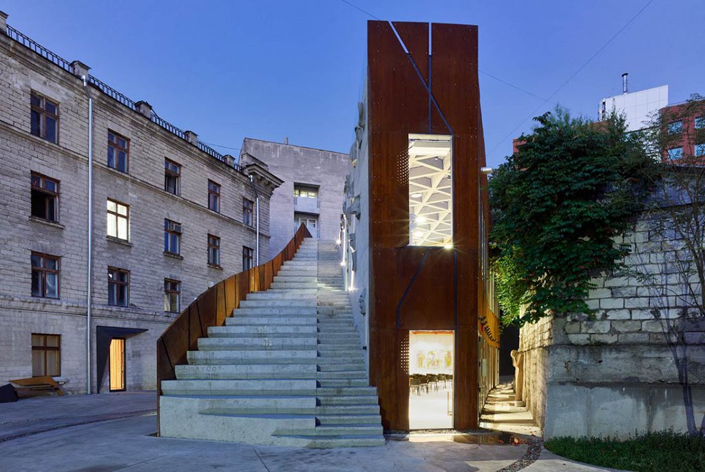 ARTCOR – Center for Creative Industries of Moldova, Chisinau – BIG SEE Make Sense