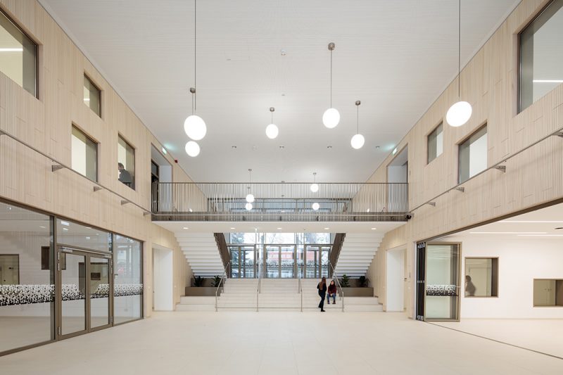 Vienna West High School, Vienna – BIG SEE Make Sense