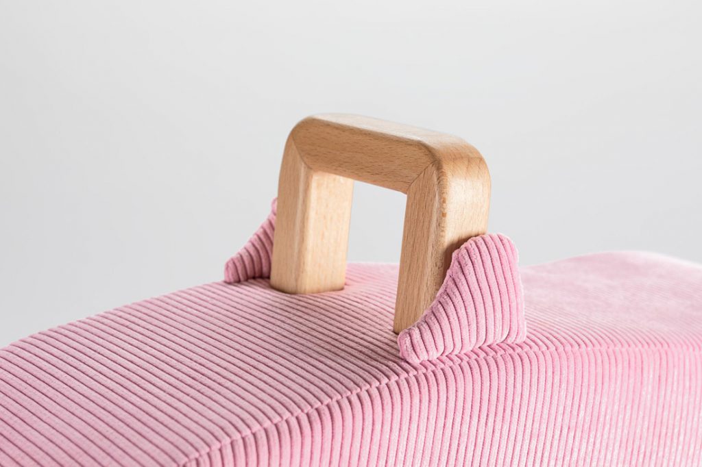 Rocking pig – BIG SEE Make Sense