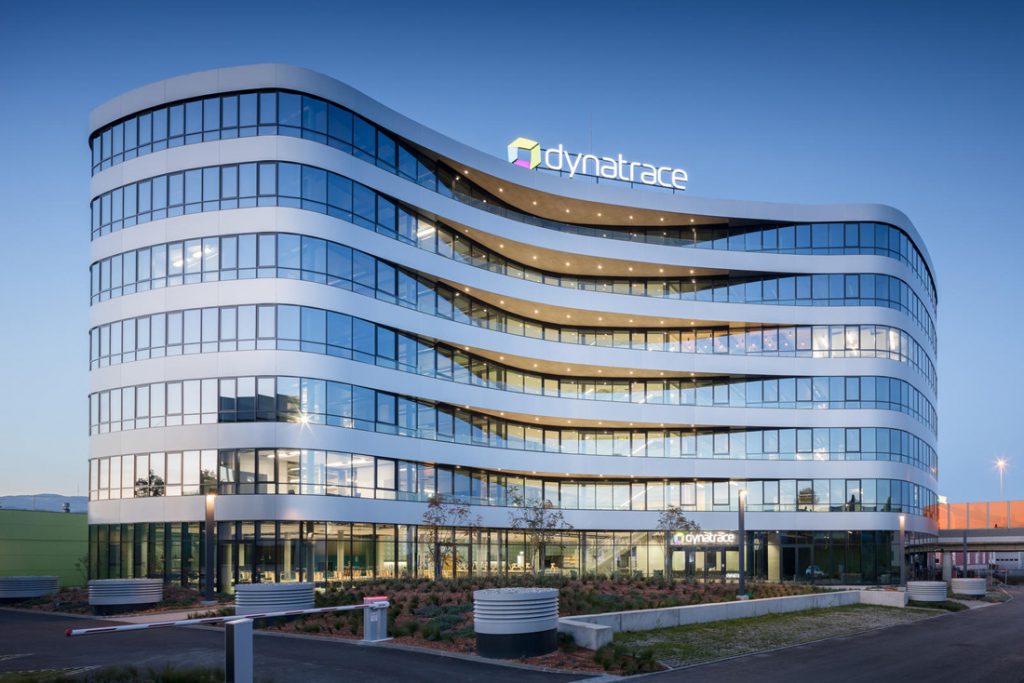 Headquarters DYNATRACE, Linz – BIG SEE Make Sense