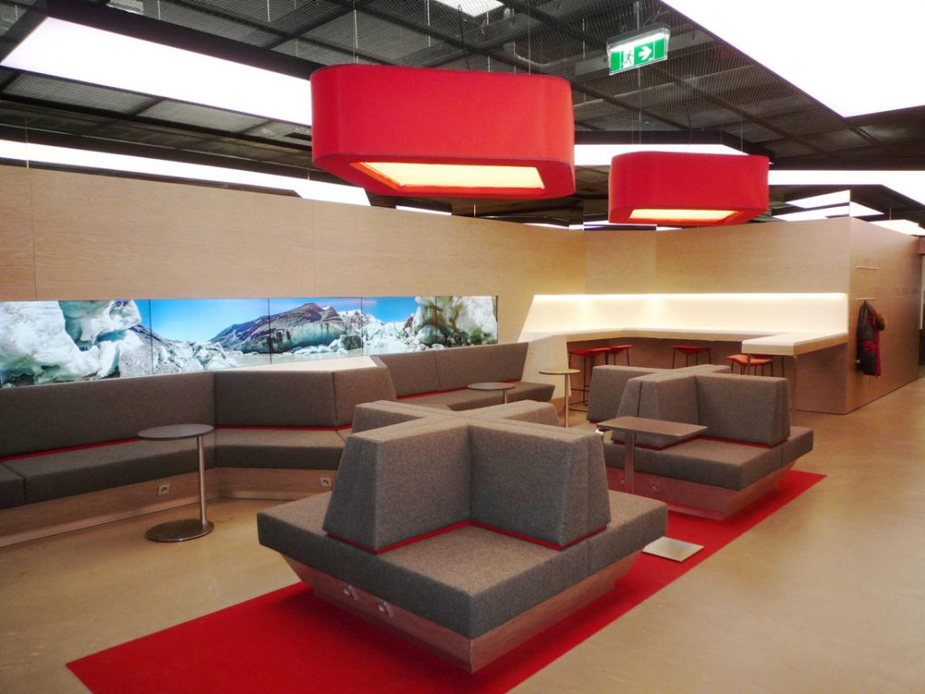 ÖBB First Class Lounges, different locations – BIG SEE