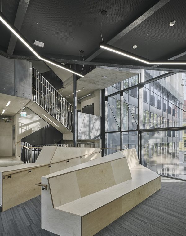 Zentrum für Wissens- und Innovationstransfer (start-up & innovation hub ...