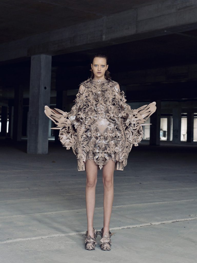 Matic Veler / Matic Veler / Divided between two worlds – BIG SEE Make Sense