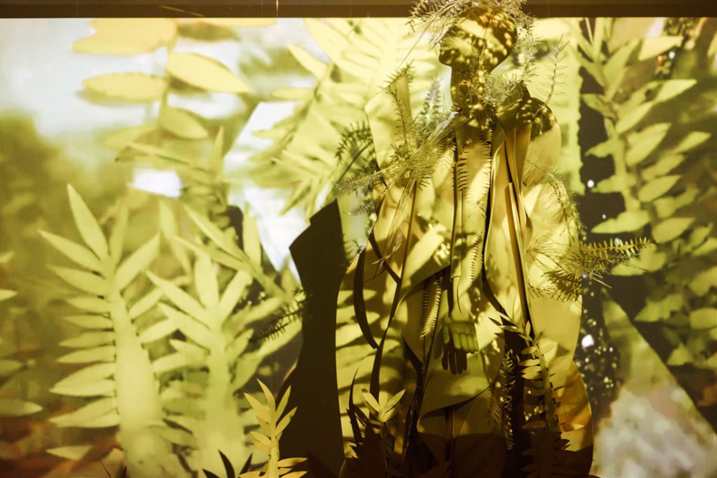 Matic Veler / Matic Veler / Divided between two worlds – BIG SEE Make Sense