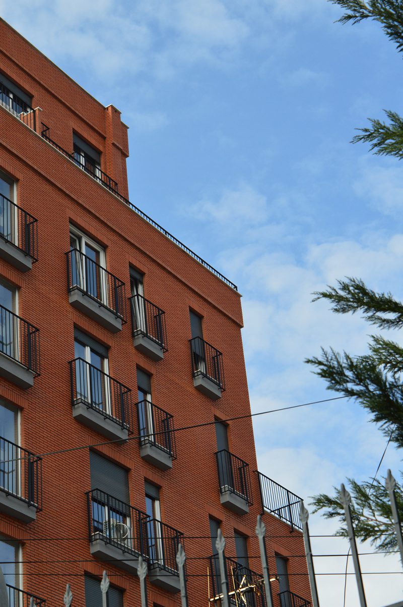 9 Storey residential building – BIG SEE Make Sense