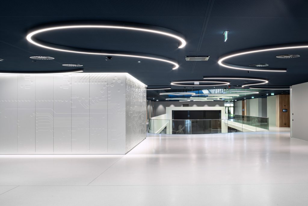 B&R Innovation and Training Campus, Eggelsberg – BIG SEE Make Sense