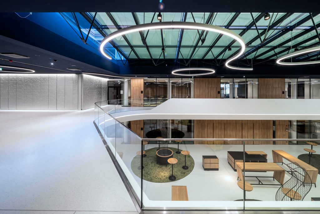 B&R Innovation and Training Campus, Eggelsberg – BIG SEE Make Sense