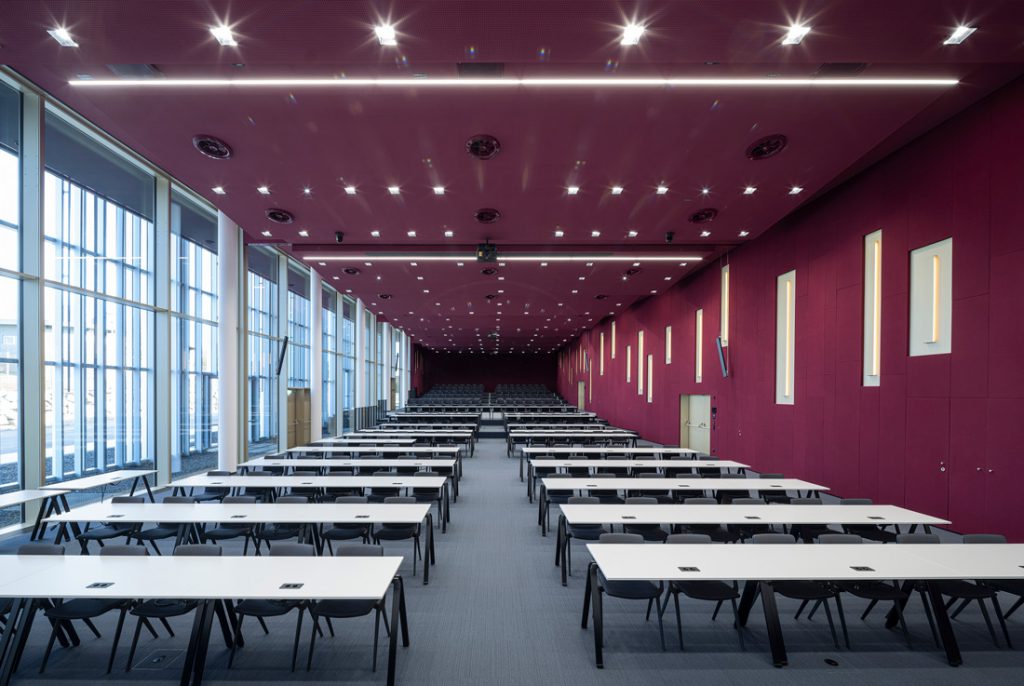 B&R Innovation and Training Campus, Eggelsberg – BIG SEE Make Sense