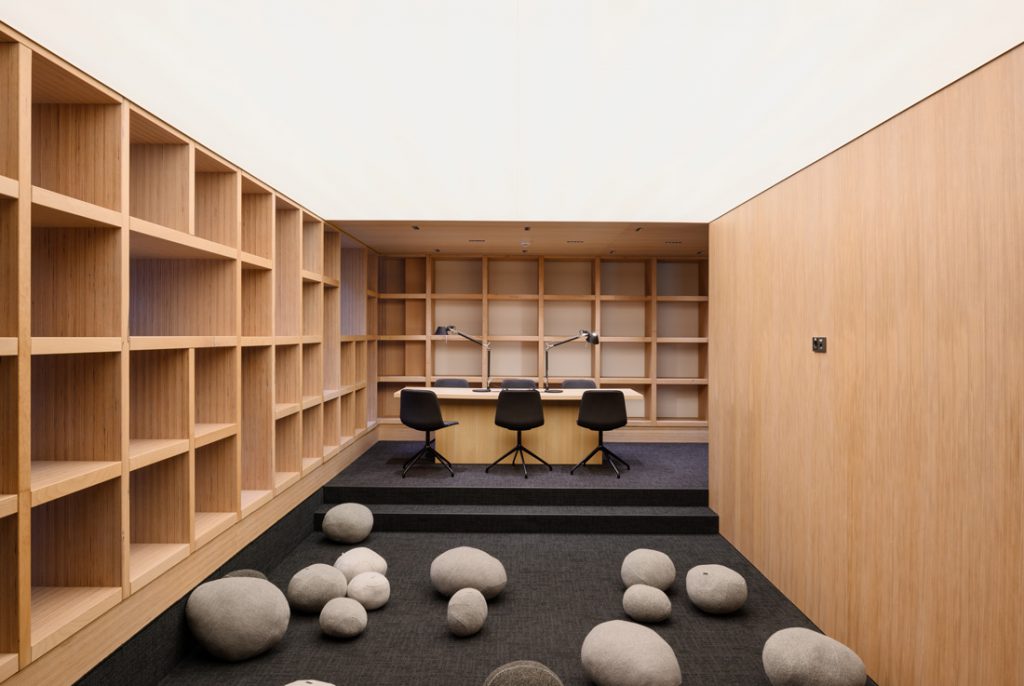 Library of the Faculty of Health Sciences – BIG SEE Make Sense