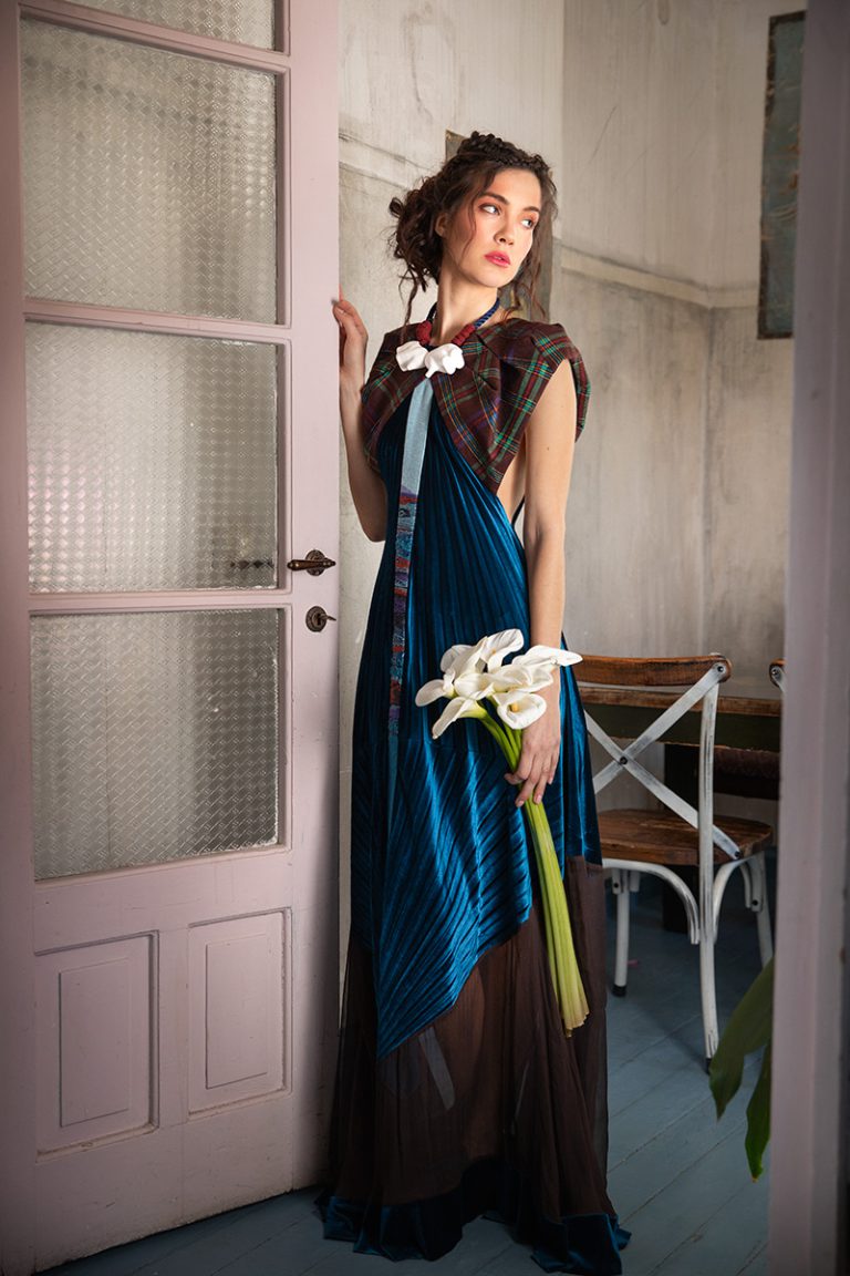 Neli Mitewa / NELMIT / CULTURE CLASH – BIG SEE Make Sense