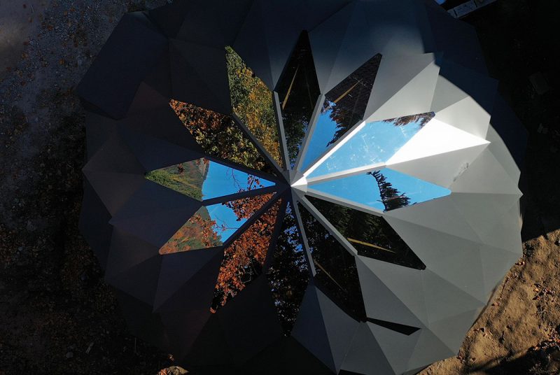 Armadillo house – BIG SEE Make Sense