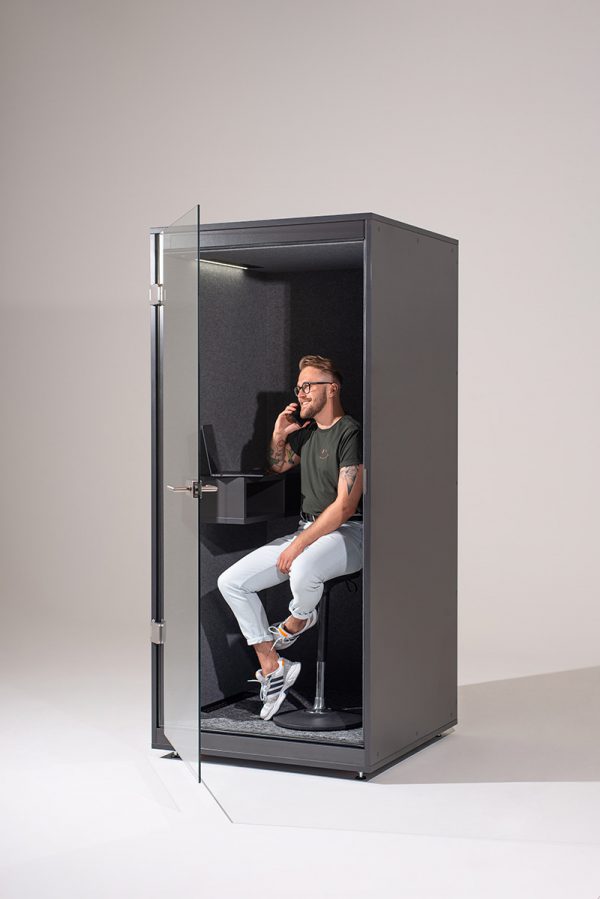 Poddie phone booth – BIG SEE