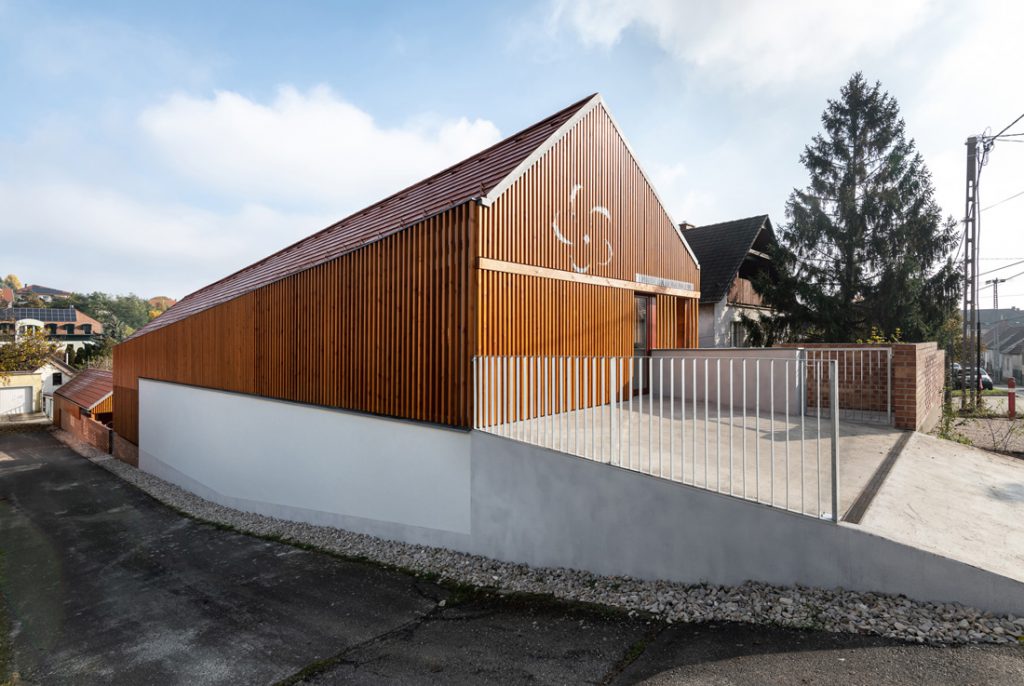 Pilisi Len Visitor Center of Duna-Ipoly National Park, Pilisszentiván ...