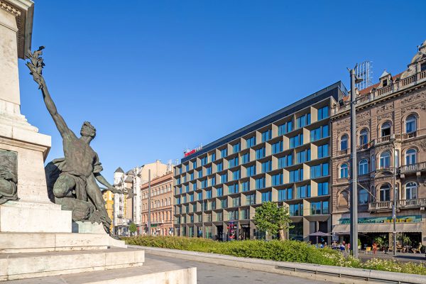 IntercityHotel Budapest – BIG SEE