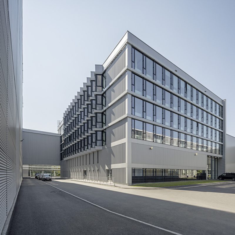 Infineon Villach – BIG SEE Make Sense