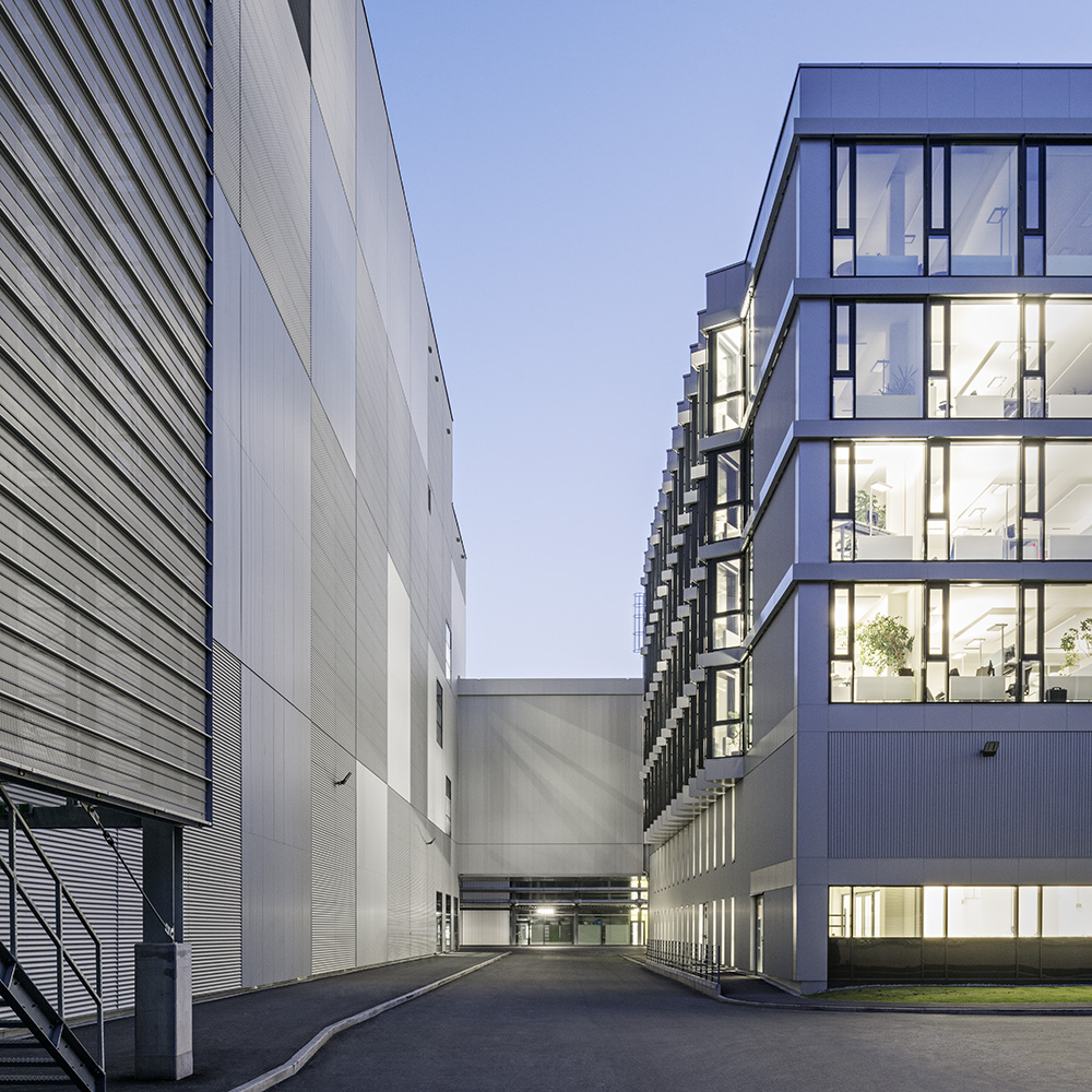 Infineon Villach – BIG SEE Make Sense