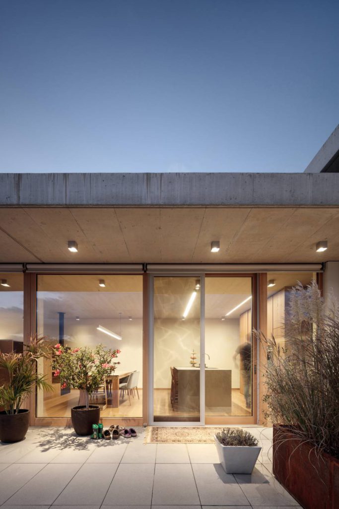 House PET – BIG SEE Make Sense