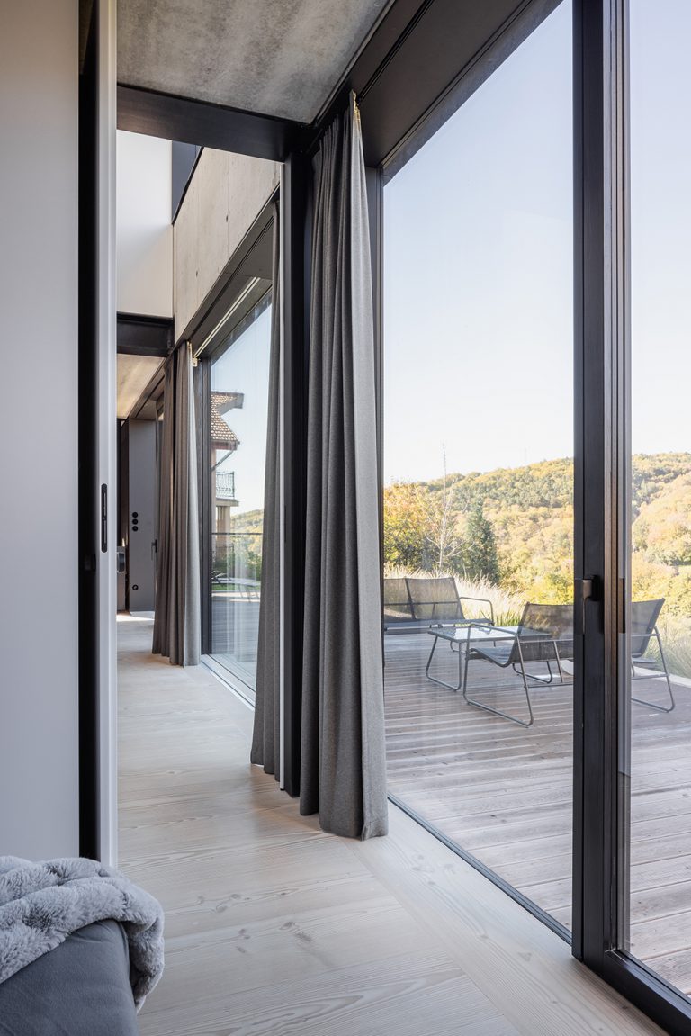 Domm – BIG SEE Make Sense