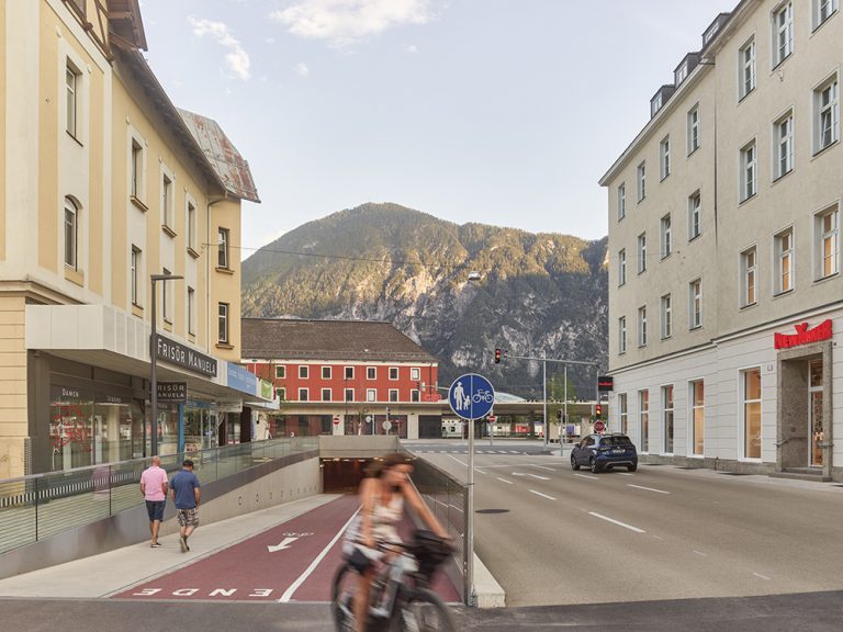 Lienz Train Station – BIG SEE Make Sense