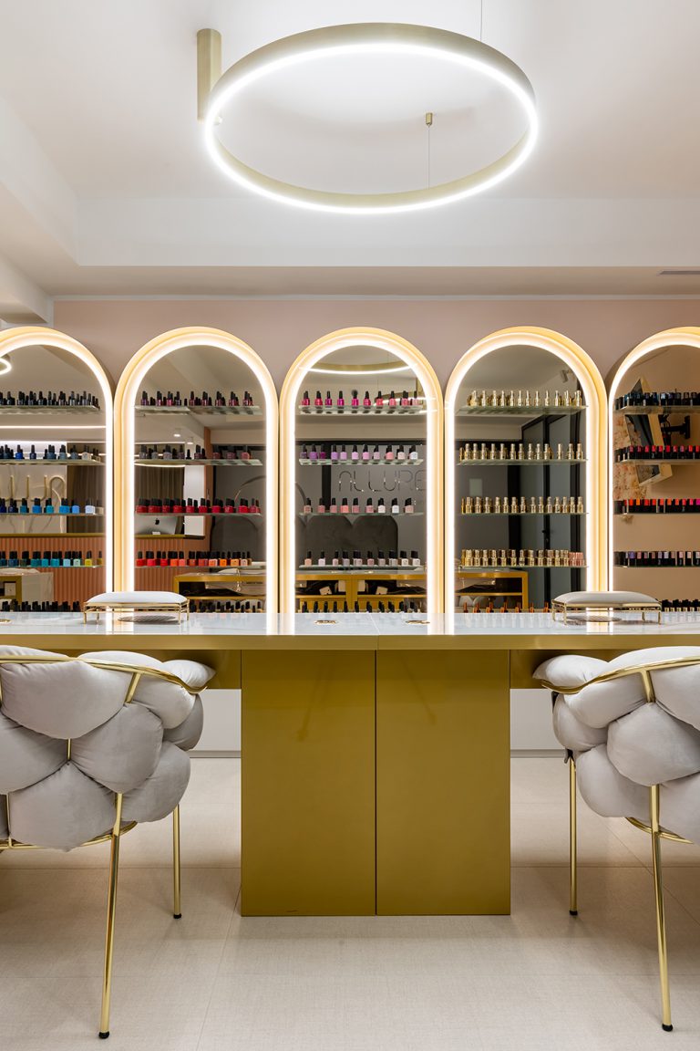 Allure Beauty Point – BIG SEE Make Sense