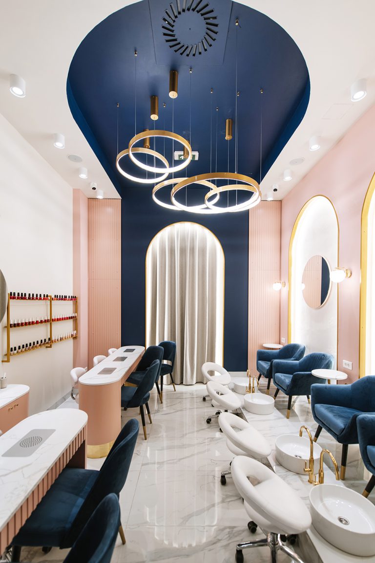 Lavish Nail Lounge – BIG SEE Make Sense