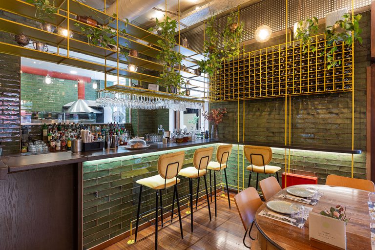 Frankie Restaurant – BIG SEE Make Sense