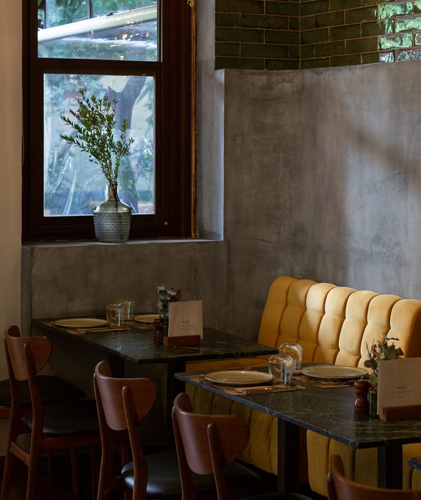 Frankie Restaurant – BIG SEE Make Sense