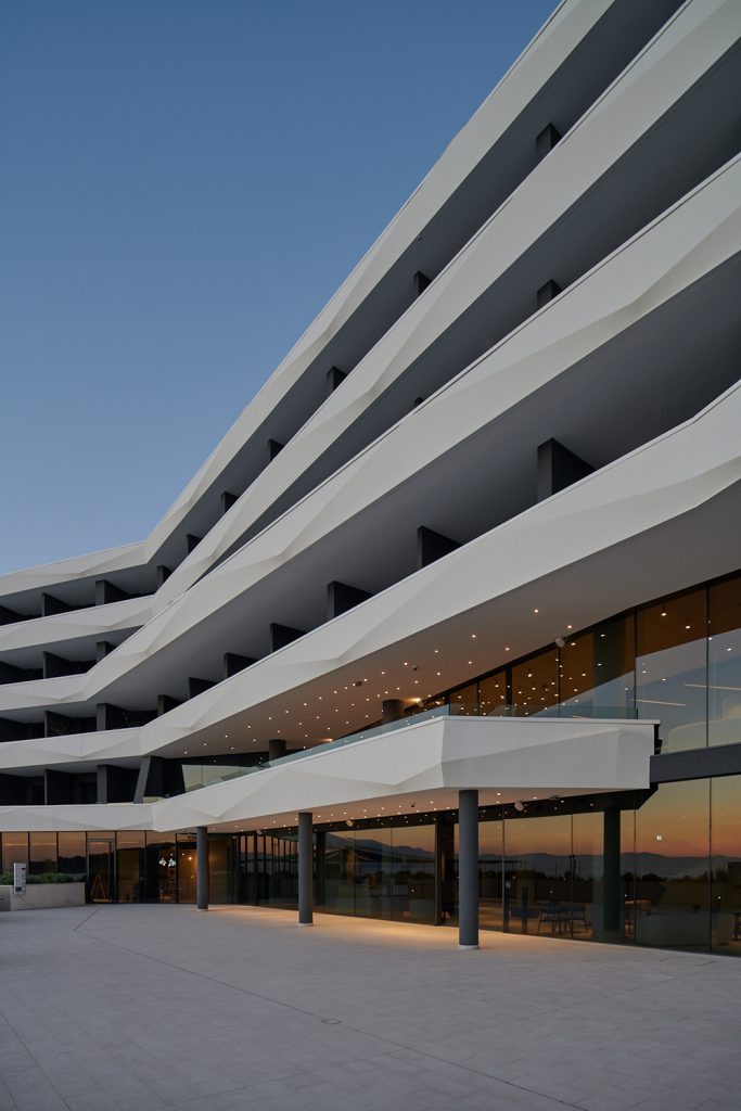 Grand Hotel View – Interior Design – BIG SEE Make Sense