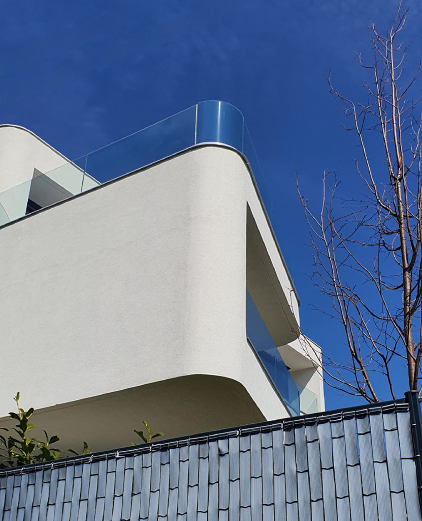 Curved house – BIG SEE Make Sense