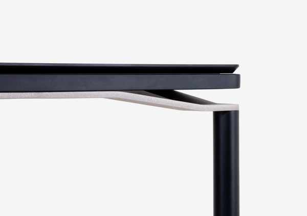 Dining table WAVE – BIG SEE Make Sense