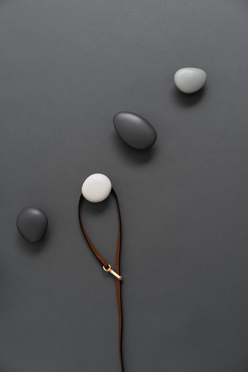 Wallinstallation HOOKS – BIG SEE Make Sense