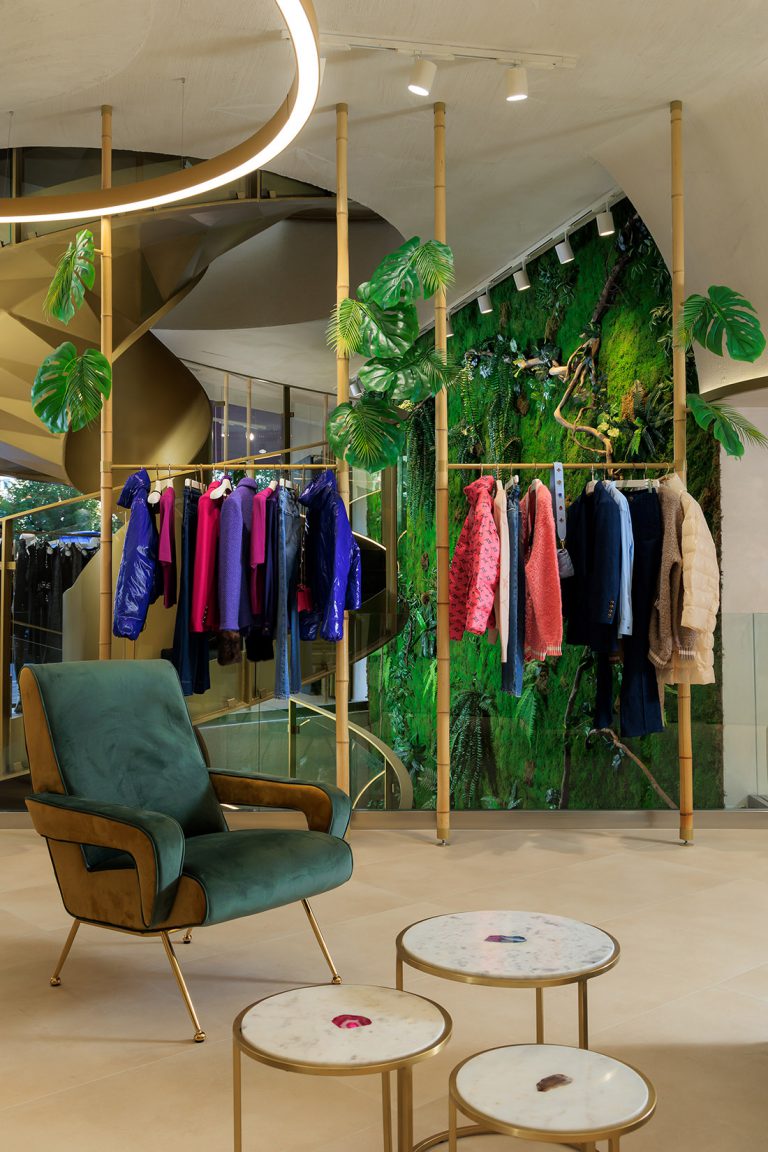 Pinko Store – BIG SEE Make Sense