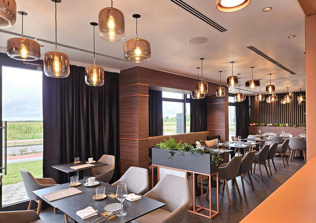 Restaurant & Bar “Patron” – BIG SEE