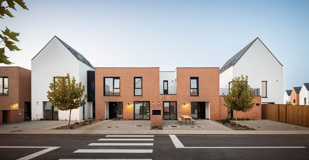 Colina Lac Residence – BIG SEE Make Sense