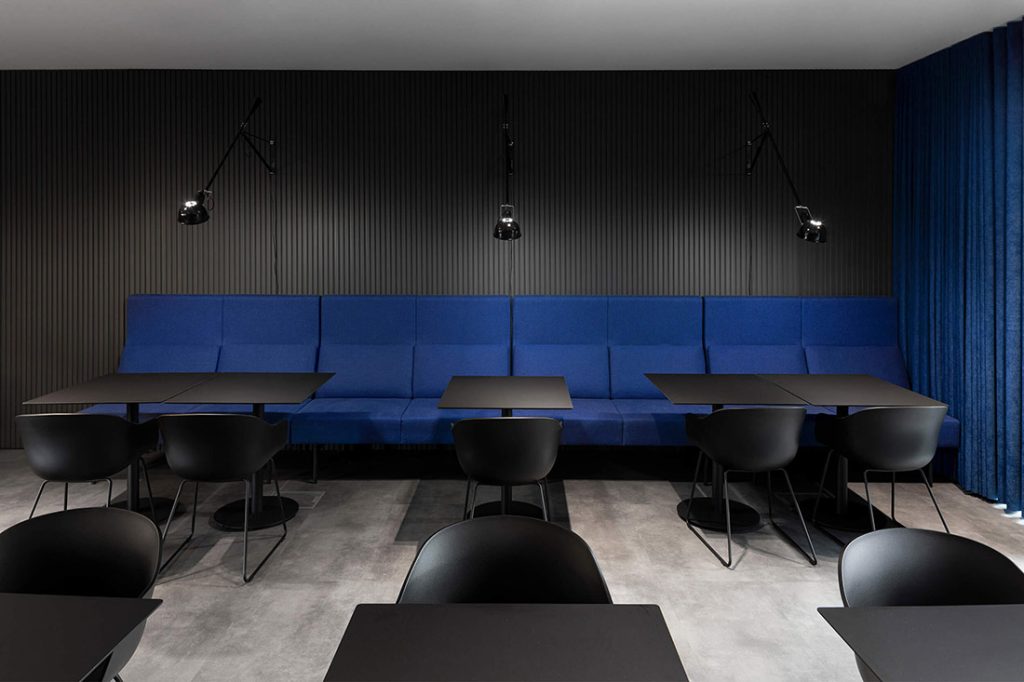 DOMKO Showroom – a Flexible Space – BIG SEE Make Sense