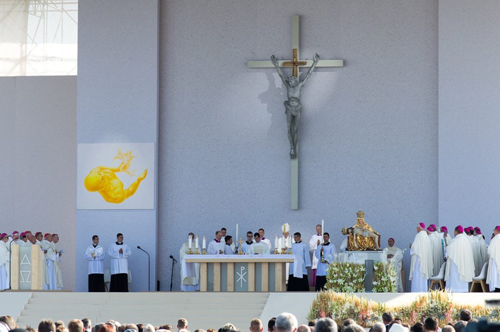 Liturgical space for the pontifical Mass during the pastoral visit of pope Francis to Slovakia ...