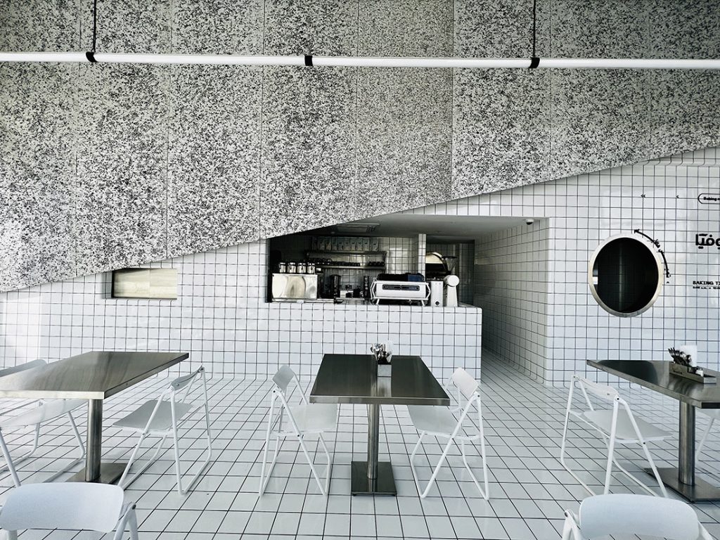 Bofia Restaurant – BIG SEE