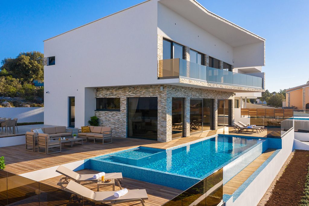 Three Villas Ramarin – BIG SEE