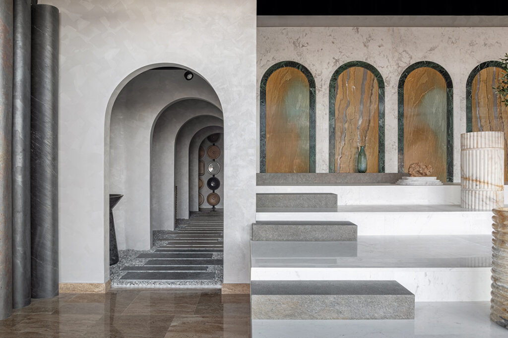 PIATRAONLINE showroom in Timișoara: a natural stone gallery and museum ...