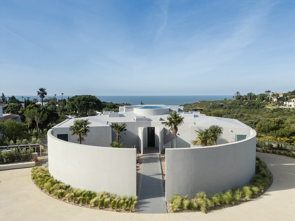Sky Base One – BIG SEE