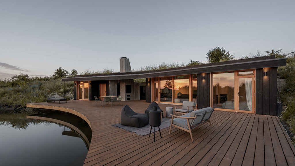 Clt House – BIG SEE