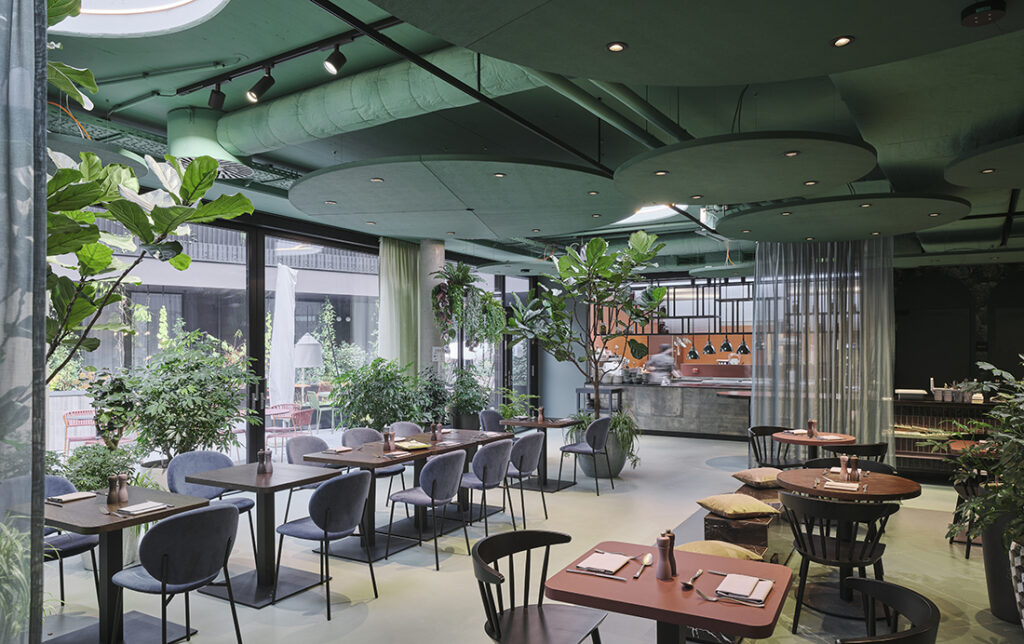 Hotel Indigo – BIG SEE