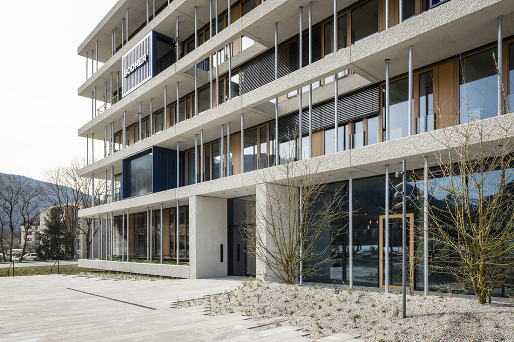 BODNER Headquarters Kufstein – BIG SEE