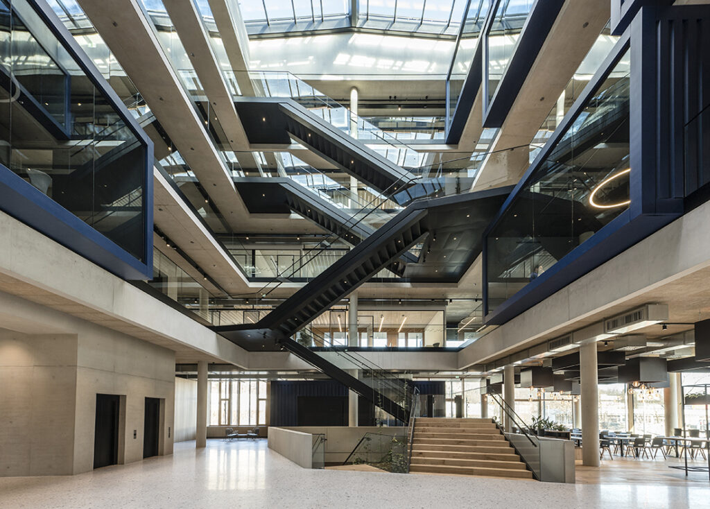 BODNER Headquarters Kufstein – BIG SEE