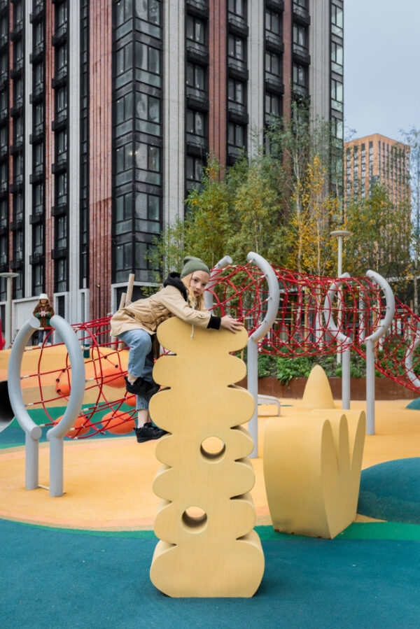 Sixinch Adria: Outdoor Excellence – HardFlex – BIG SEE Make Sense